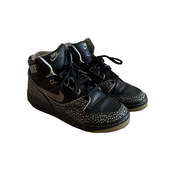 Nike | Shoes | Nike Air Assault High Gs | Poshmark